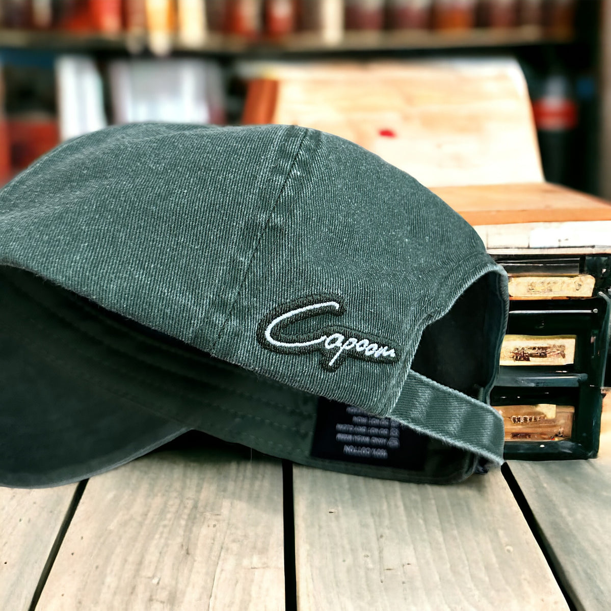 Old School. Vintage Green – Capoom